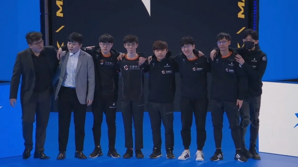 《LOL》S11入围赛结束 HLE与C9抢下最后小组赛门票_游戏资讯_清风下载网